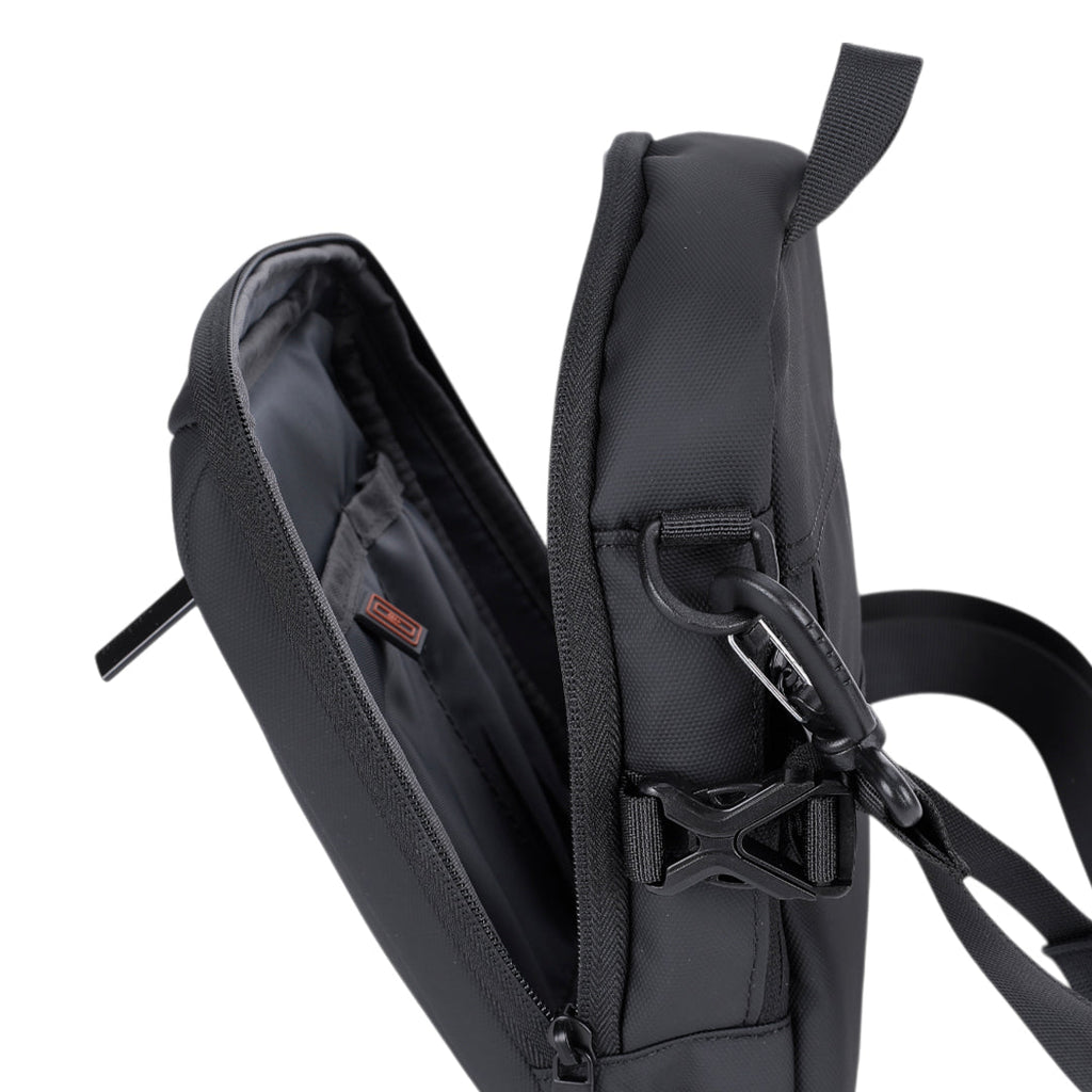 Crossbody Dynamic para hombre color negro - Hush Puppies Costa Rica ...
